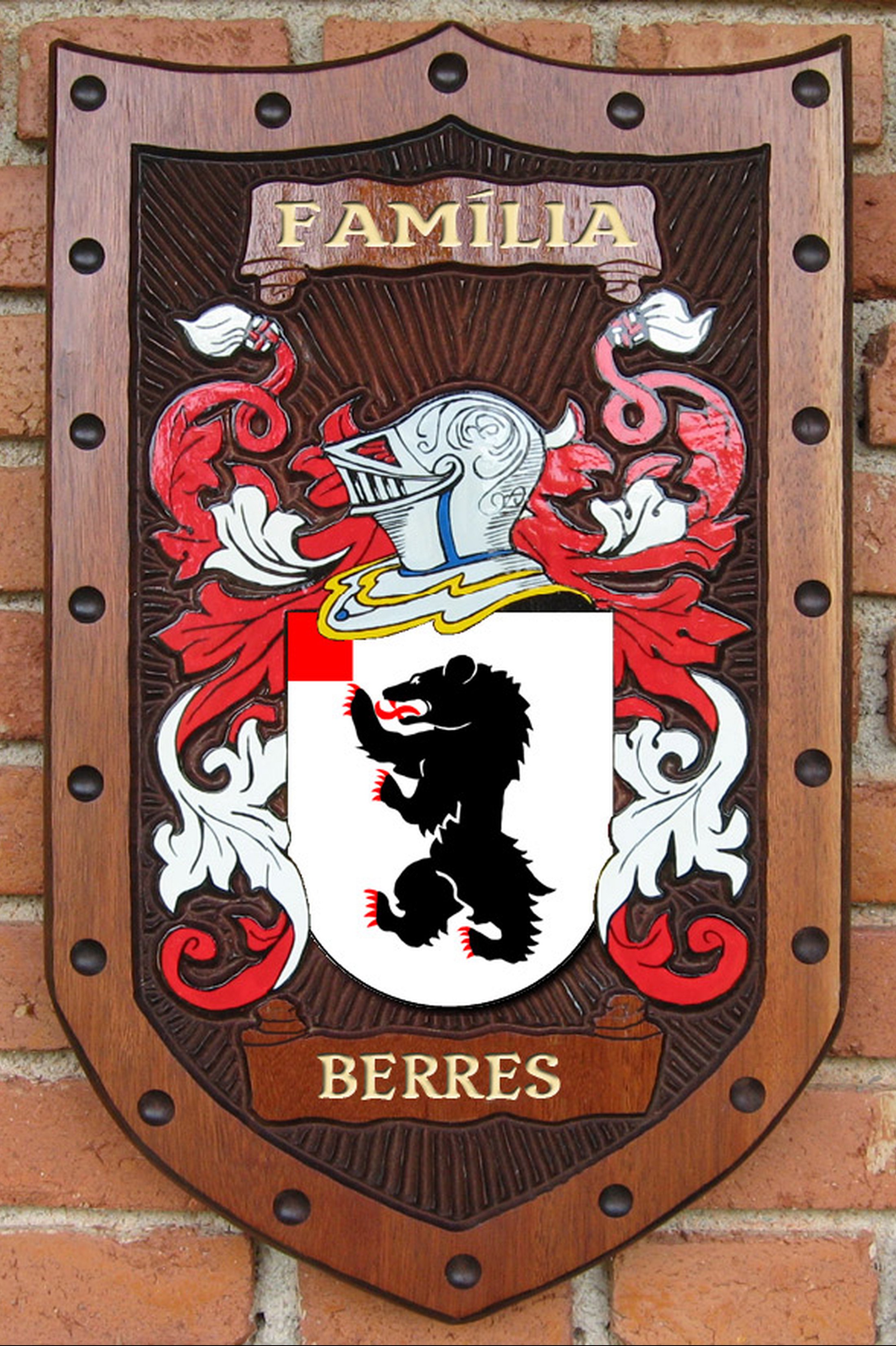 Brasão da família Berres - entalhado em Madeira - Pica-pau Entalhes ...