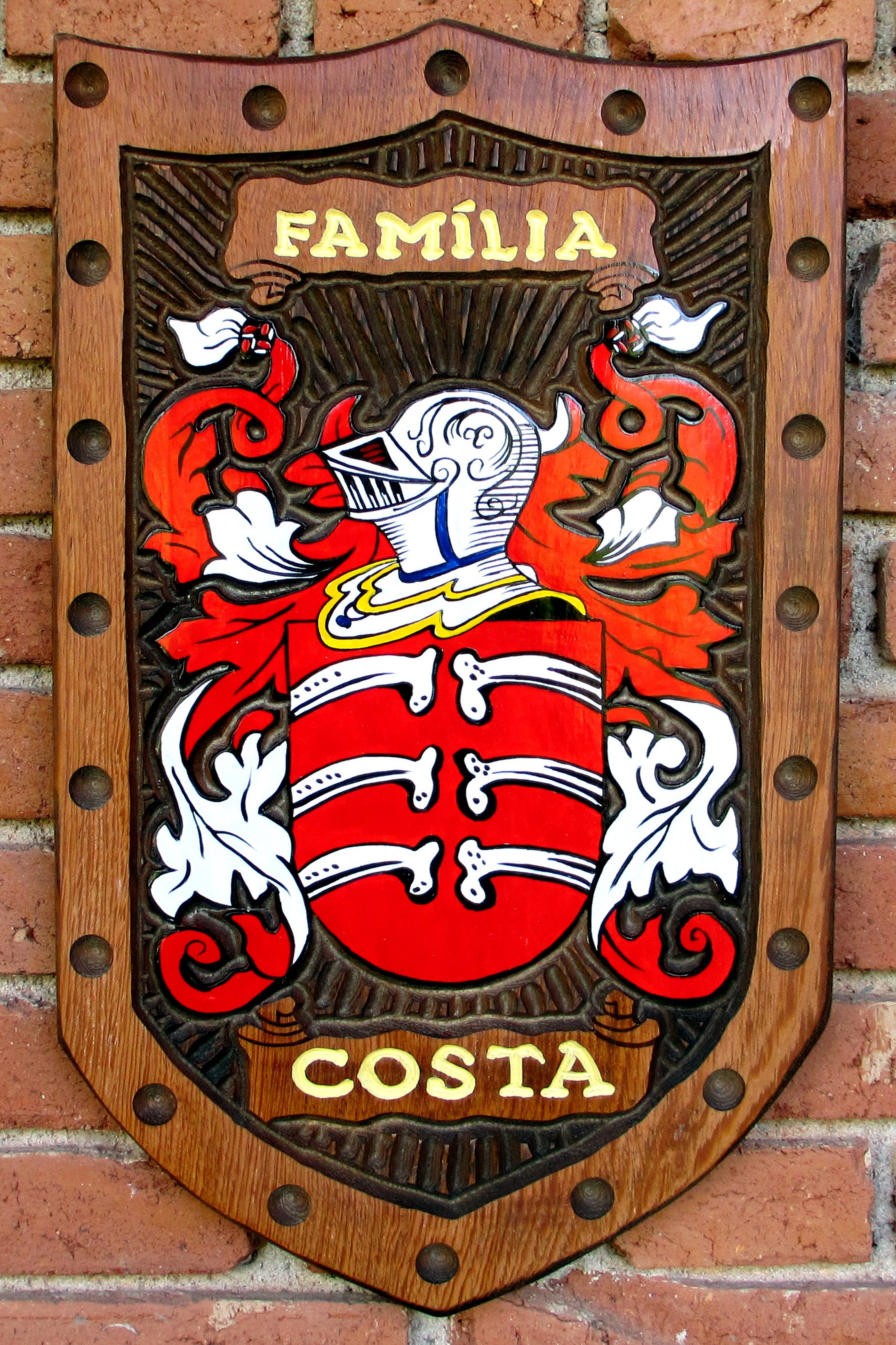 Brasão da família Costa - entalhado em Madeira - Pica-pau Entalhes ...